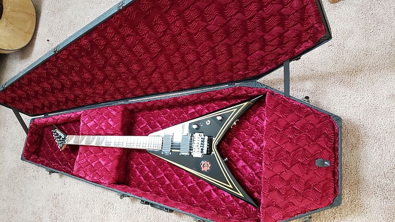 Jackson King V Pinstripe | Reverb