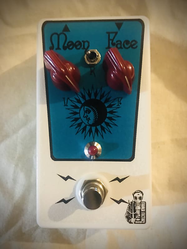 Farmer Factory Effects Moon Face 2023 | Reverb Australia Farmer Factory Effects Moon Face 2023 | Reverb Australia