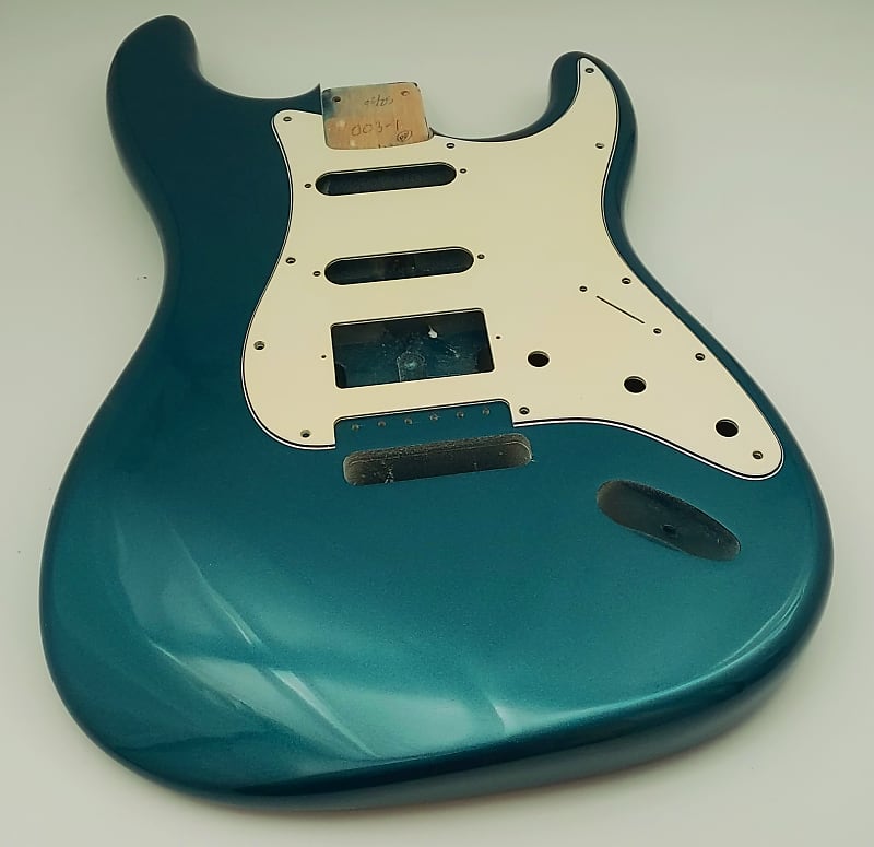 Show Me Nitro Finishes 3lbs 15oz Nitro Lacquer HSS S-Style - | Reverb