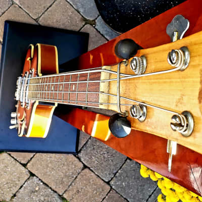 Kimberly Beatle bass/ CATEYE 60s early 70s - Sunburst | Reverb