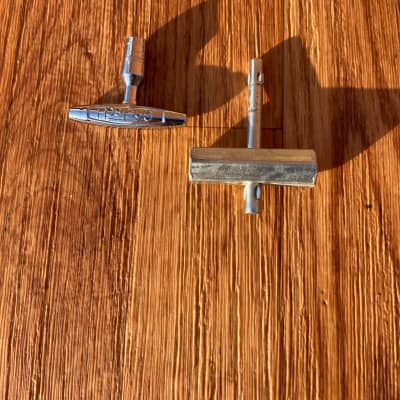 Vintage 1960s Gretsch Drum Tuning Key & Rail Consolette Hex | Reverb