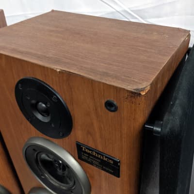 Pair of Technics SB-A33 Double Woofer 3-Way Tower Speakers - | Reverb