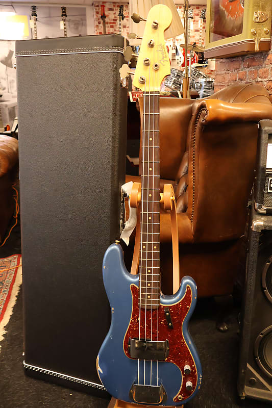 Fender Custom Shop ’64 Precision Bass, Relic – Aged Lake | Reverb