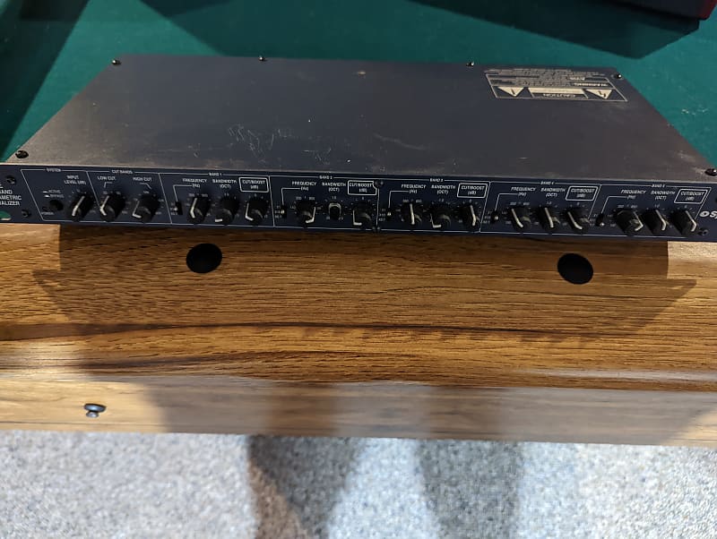 Symetrix 551E 5-band Parametric Equalizer with filters | Reverb