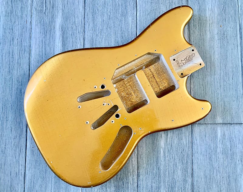 Warmoth Mustang 2010’s Aztec Gold MJT relic finish | Reverb Canada