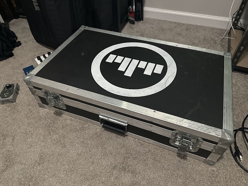 Temple audio Trio 28 case | Reverb