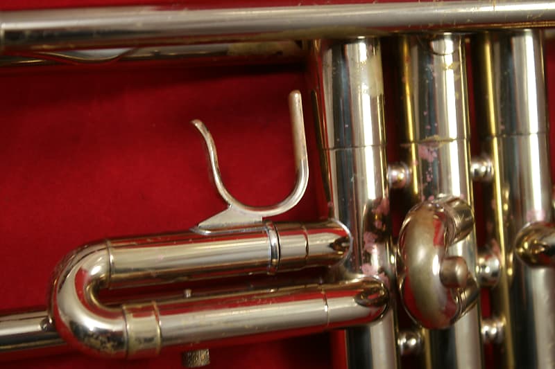 Olds P12 Custom Bb trumpet 1974 Lacquered brass | Reverb