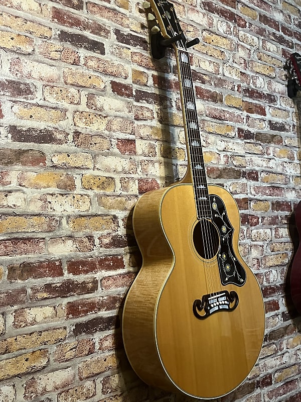 Gibson SJ-200 1998 - Natural w/ LR Baggs system installed | Reverb