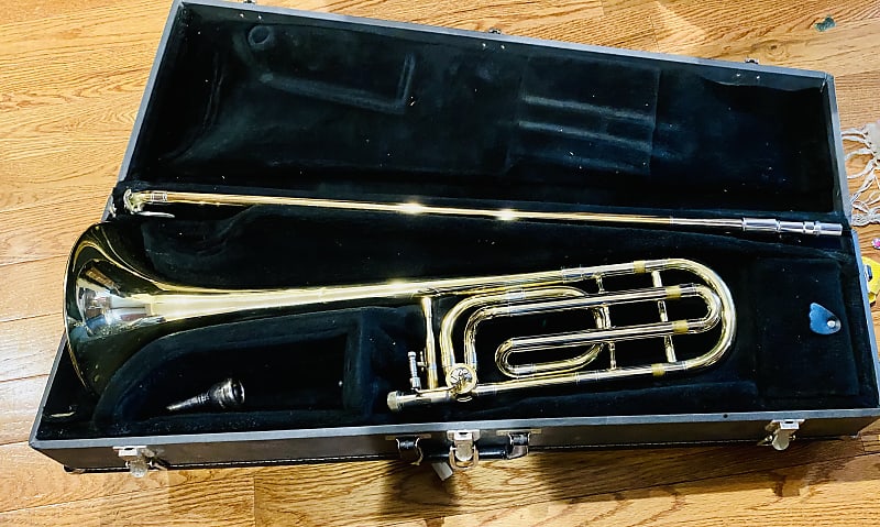 Blessing BTB-88 Artist Series Trombone with Traditional Wrap | Reverb