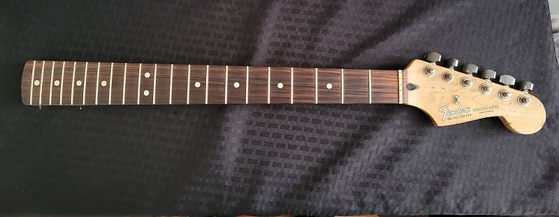 2001 Fender MIM Stratocaster Neck Maple With Rosewood | Reverb