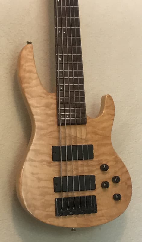 Bass, 6 string | Reverb