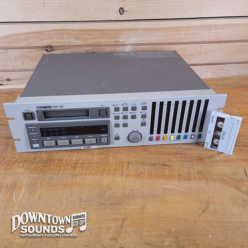 Tascam DA-38 Digital Tape Recorder with Tape (AS IS, powers | Reverb
