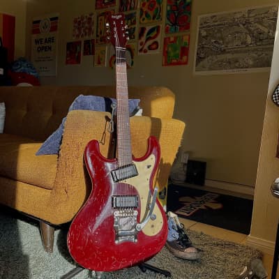 Mosrite The Ventures Avenger Built in Amplifier Black Made in | Reverb