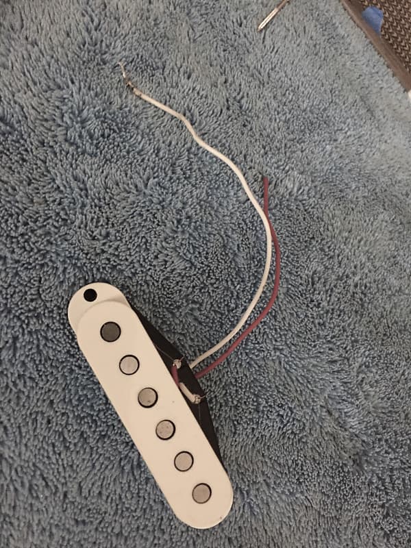 Fender USA American strat pickup flat pole | Reverb