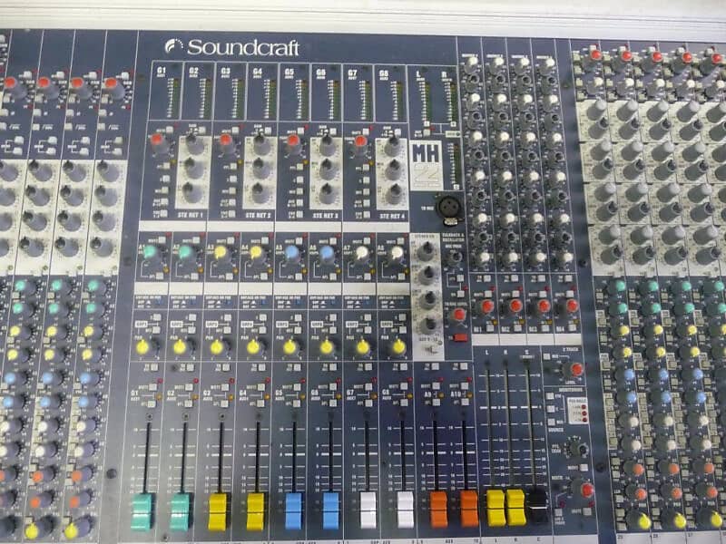 Soundcraft MH2 40 Channel Audio Mixing Console | Reverb