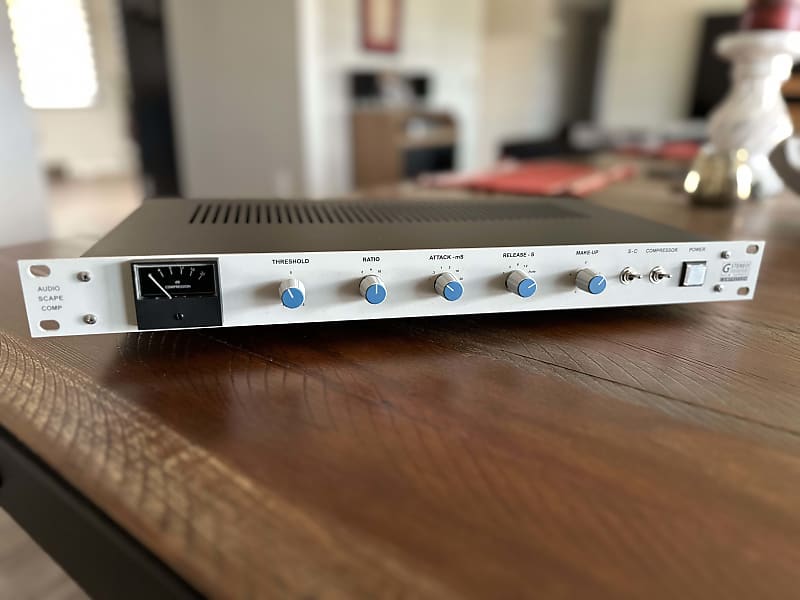 AudioScape BUSS COMPRESSOR - Stereo SSL Compressor | Reverb