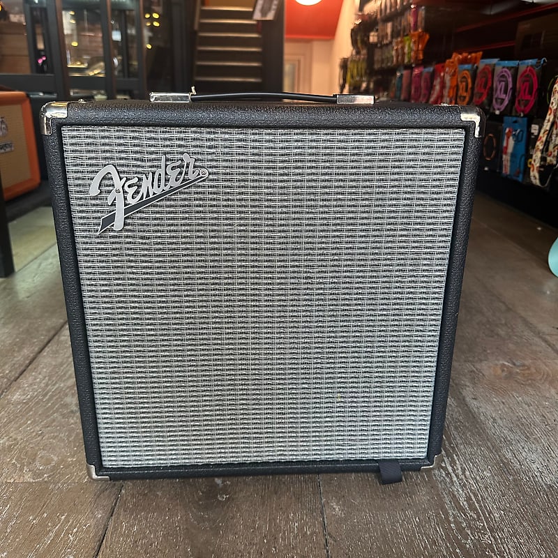 Fender Rumble 25 v3 25w Bass Guitar Amplifier - Preowned | Reverb
