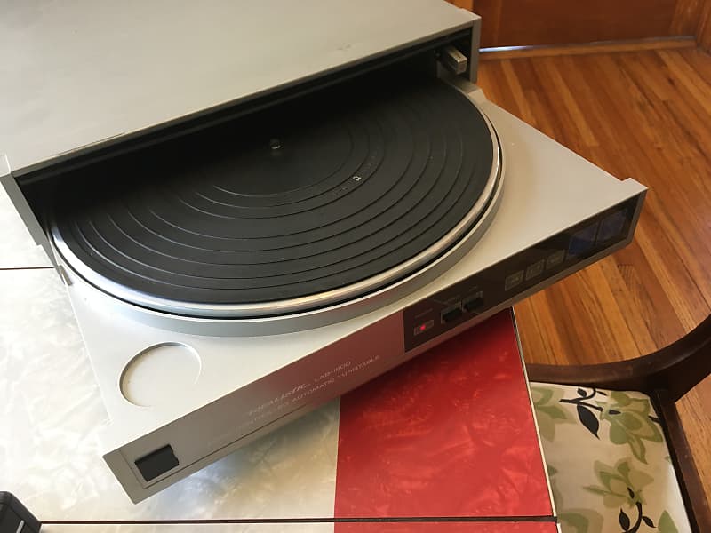Realistic LAB-1600 Logic Controlled Automatic Turntable 1985 | Reverb