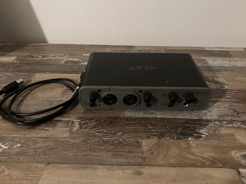 Avid Fast Track Duo | Reverb