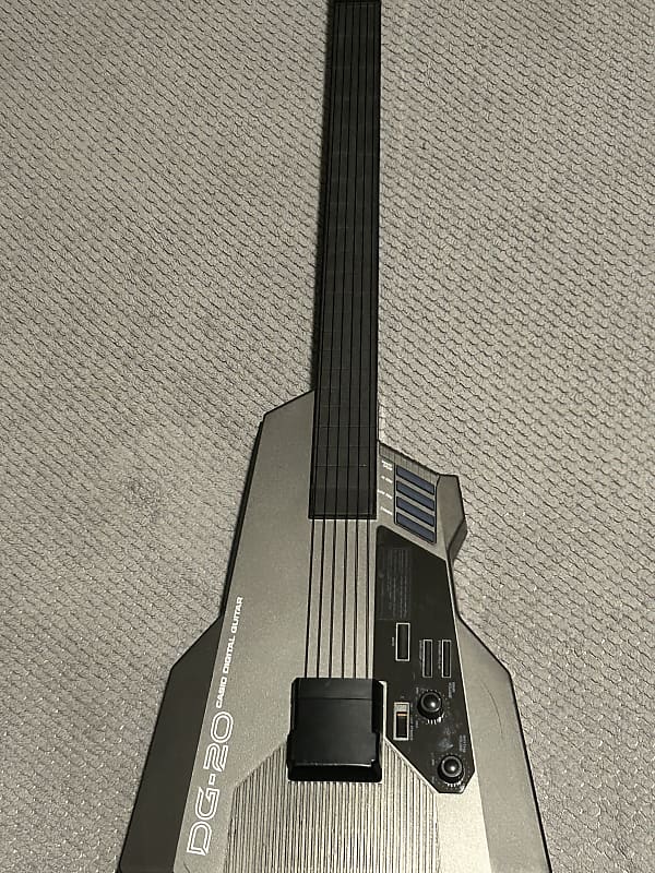 Casio DG-20 Synthesizer Guitar 1987 | Reverb