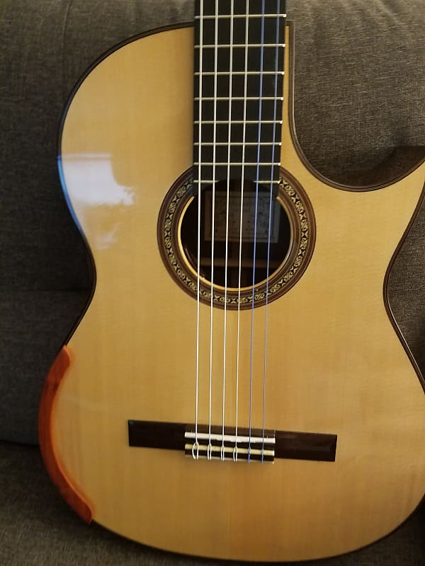 Larrivee Classical Florentine cutaway 1983? Natural Glossy | Reverb