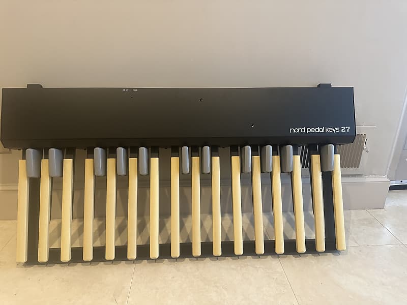 Nord Pedal Keys 27 Nord C2 Organ 2009 - 2019 - Black | Reverb