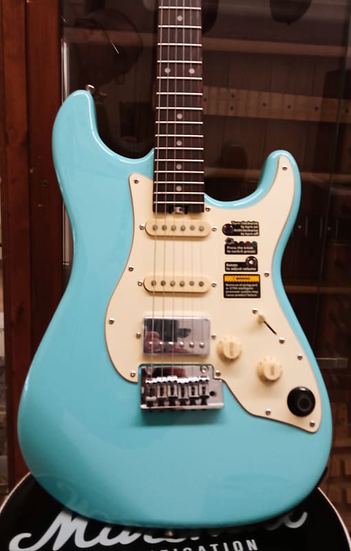 Mooer GTRS 800 | Reverb