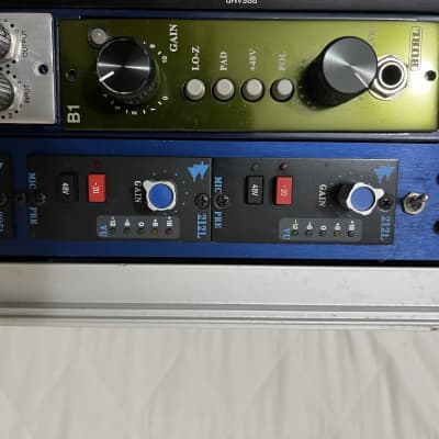 API 212L 225L pair in rack - Preamp Compressor | Reverb