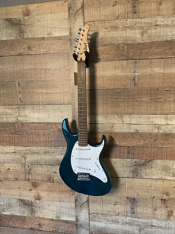 Cort G200 strat style | Reverb