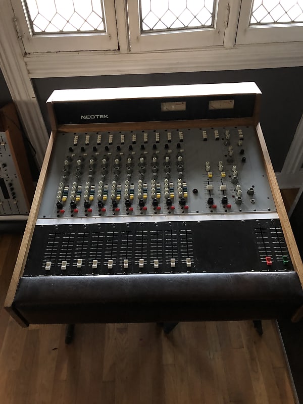 Neotek Series 1 1975 Walnut | Reverb