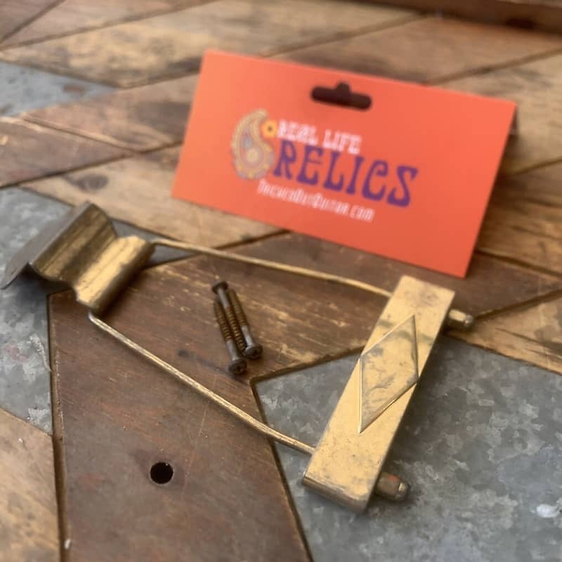 Real Life Relics Gold Trapeze Tailpiece [DL4] | Reverb