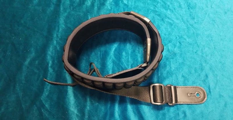 Kliq Aircell guitar strap | Reverb