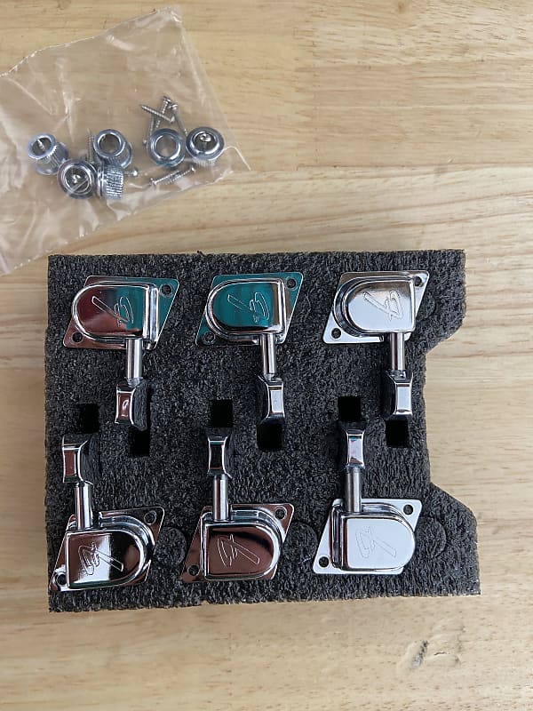 Fender 70s style F Tuning machines - Chrome Nickle/chrome | Reverb