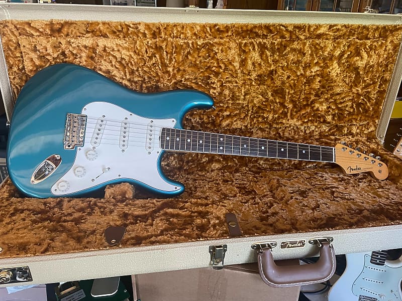 Fender Eric Johnson Stratocaster Lucerne Aqua Firemist 7.6 | Reverb