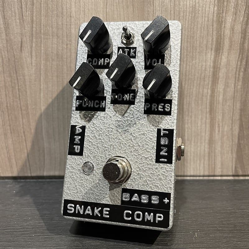 shin's music [USED] Snake Comp Bass Plus | Reverb
