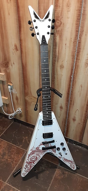 Dean VX 2010s - Classic Black | Reverb