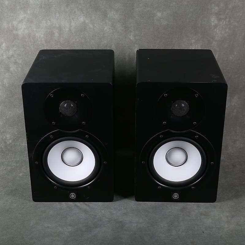 Yamaha HS5 Studio Monitors - Black - PAIR - 2nd Hand | Reverb UK
