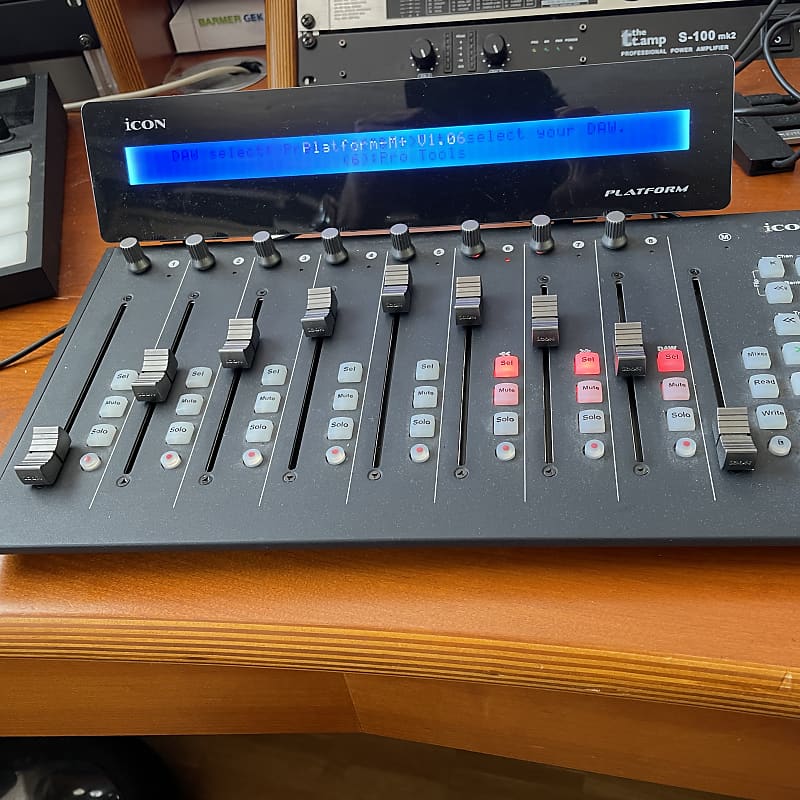 Platform M+ DAW Controller inkl. D2 LCD Display | Reverb