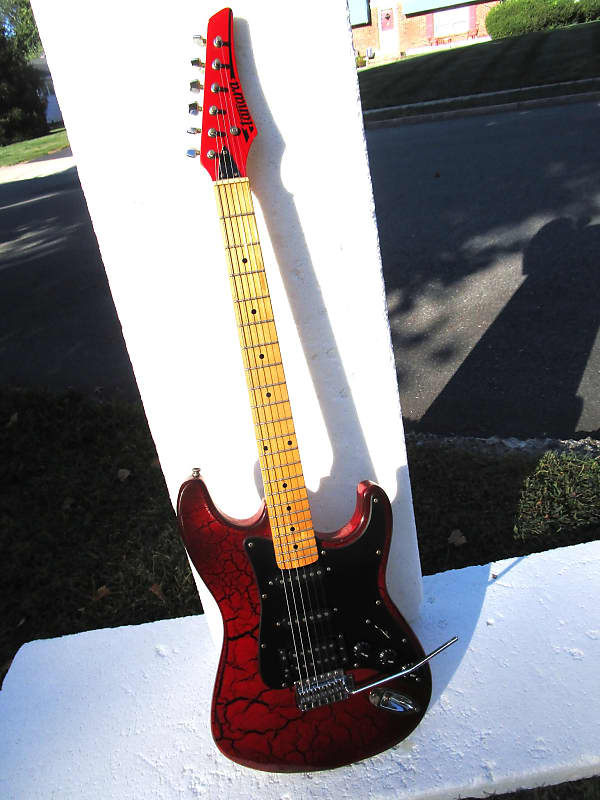 Tanara Stratocaster Copy Guitar, 1980's, Korea, Red Crinkle | Reverb