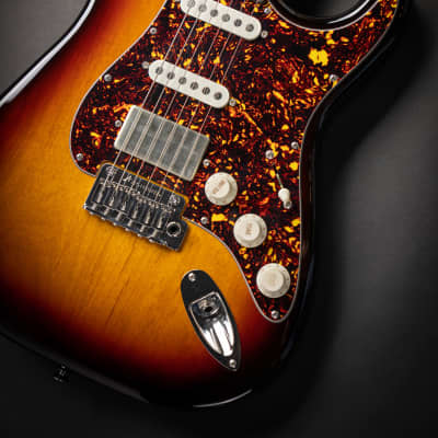 Tom Anderson Icon Classic 3 Color Burst (111022N) | Reverb France