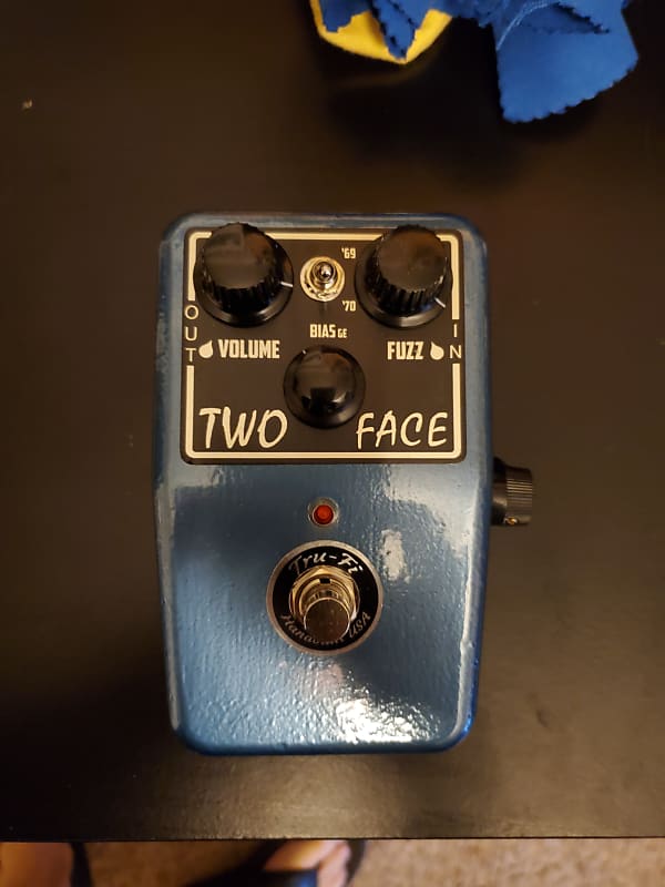 Tru-Fi Two Face Fuzz 2023 - Aqua | Reverb