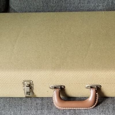 Carvin Tweed Hard Shell Case 1990s - Tweed - Fits 34" Scale | Reverb