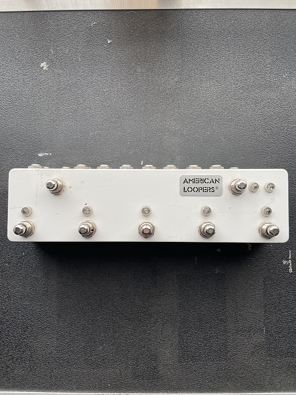 American Loopers 5 Chanel programable looper 2018 - White | Reverb