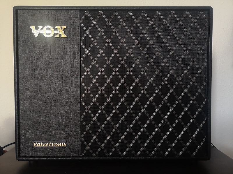 Vox Vox VT 100 X + Vox VFS5 Footswitch Black | Reverb
