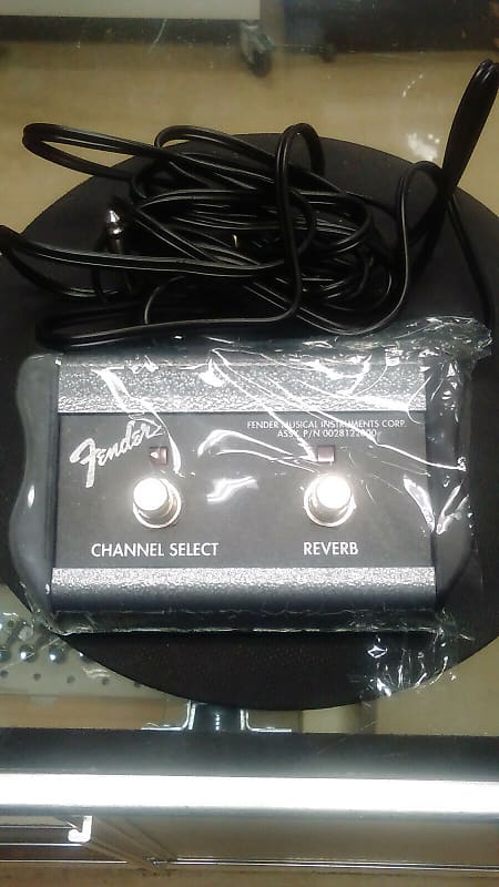 Fender 2-Button Channel/Reverb Footswitch | Reverb