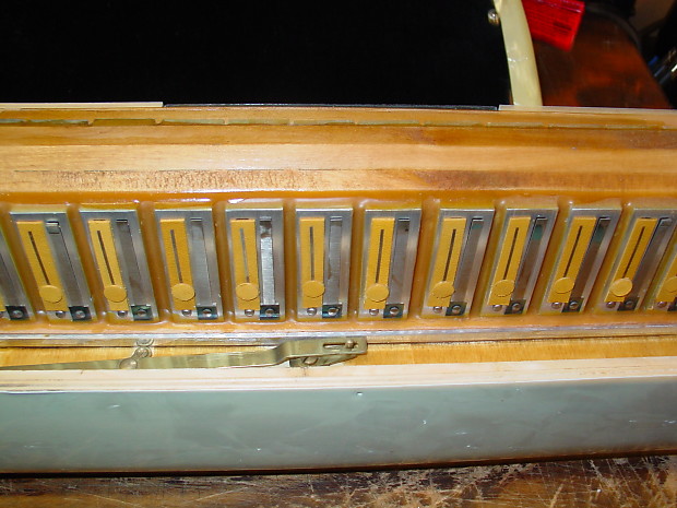 General Accordion Mfg. 3/5 reed 18 inch keyboard | Reverb