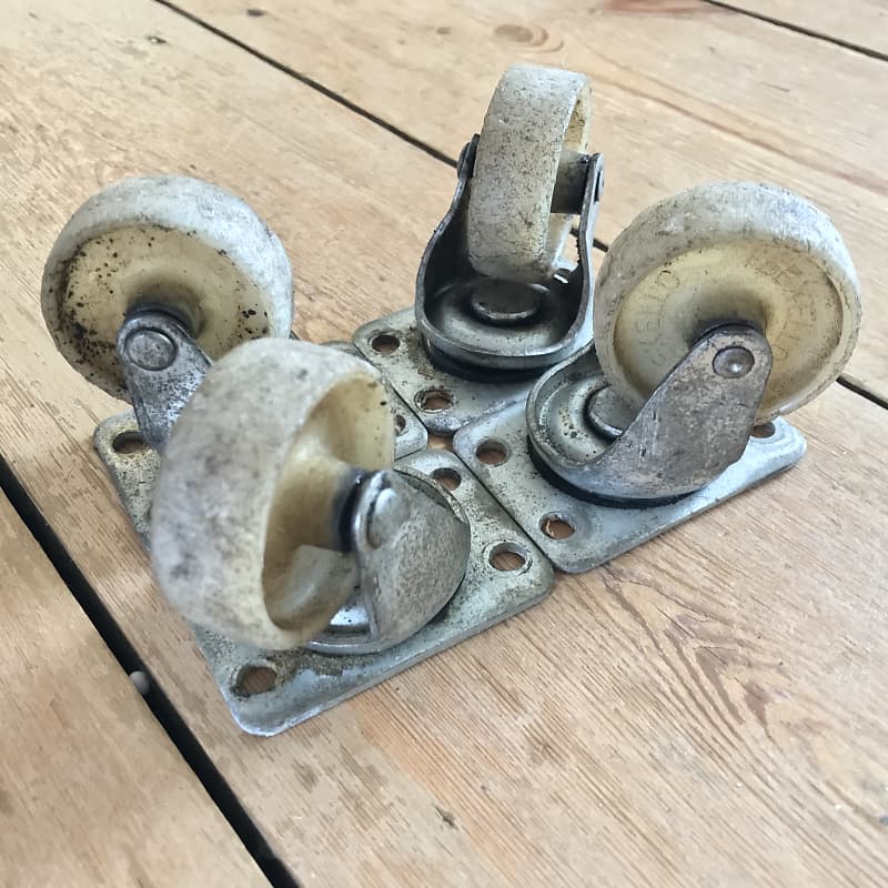 set of x4 Flexello 4x12 / 2x12 / combo castors - Soundcity - | Reverb