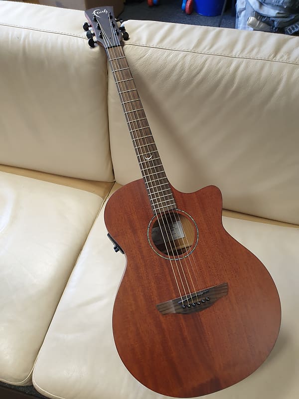 Faith FKVMG Venus naked series all solid mahogany Approx | Reverb