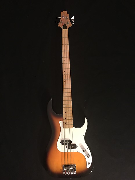 Samick Corsair 34" Scale P-Bass W Seymour Duncan Quarter | Reverb