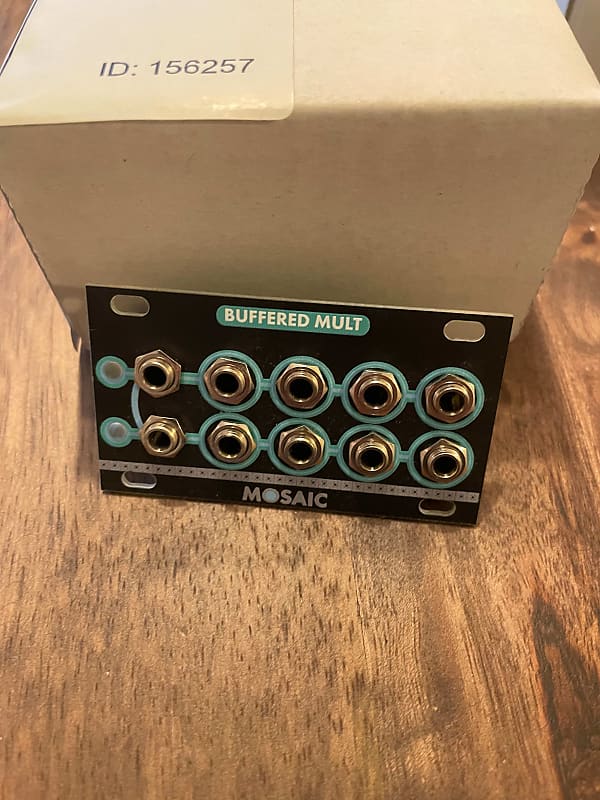 Mosaic 1 U Buffered Mult | Reverb